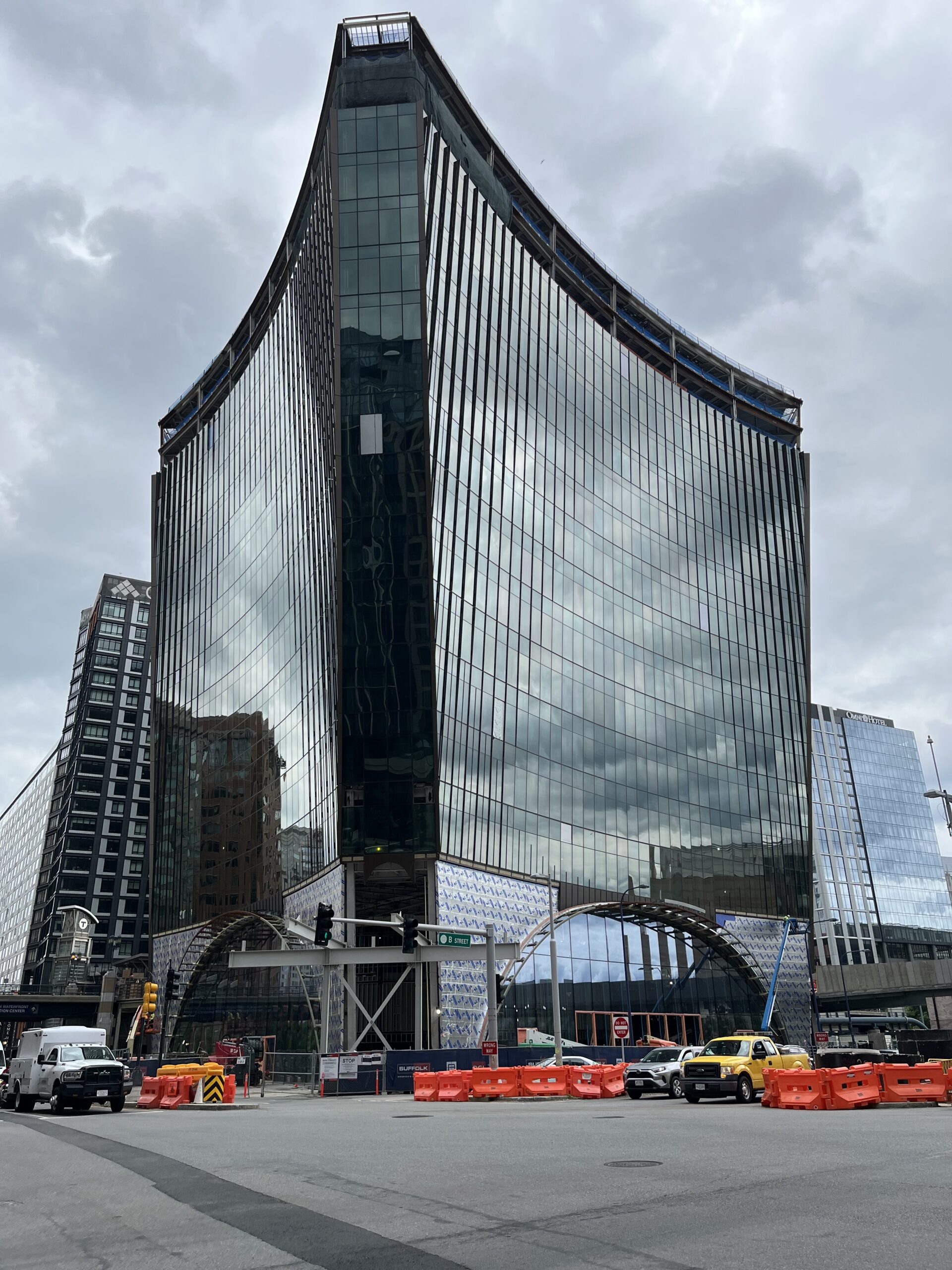 10 World Trade Center - Edward G. Sawyer Co., Inc.